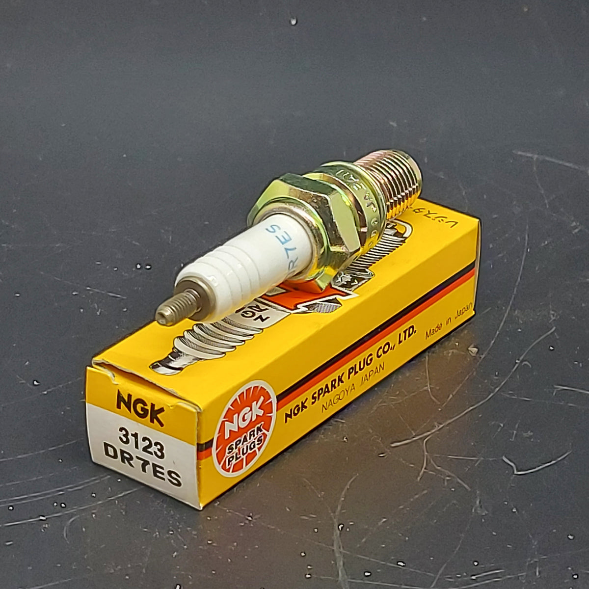 NGK Spark Plug DR7ES – RTT Motorcycles
